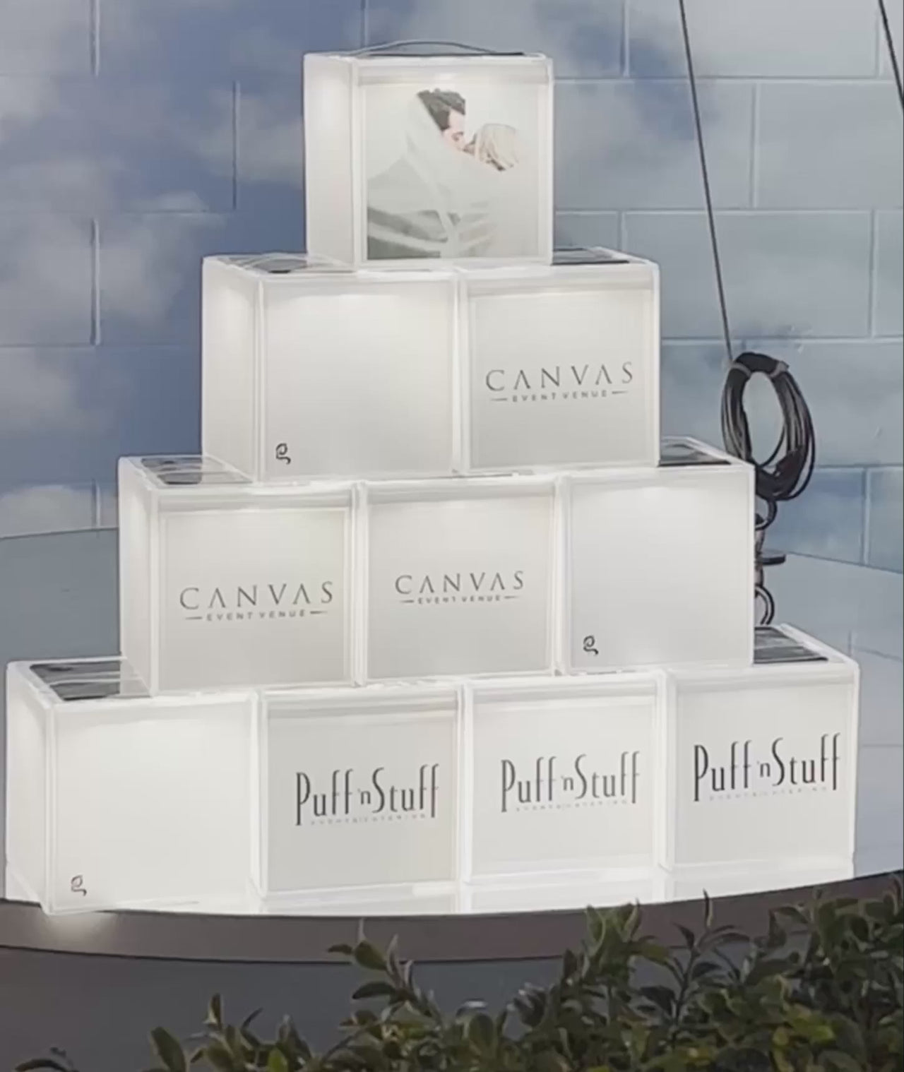 Customizable Foldable Solar Lantern (Genesis by LOOLA®) – Loola Lights